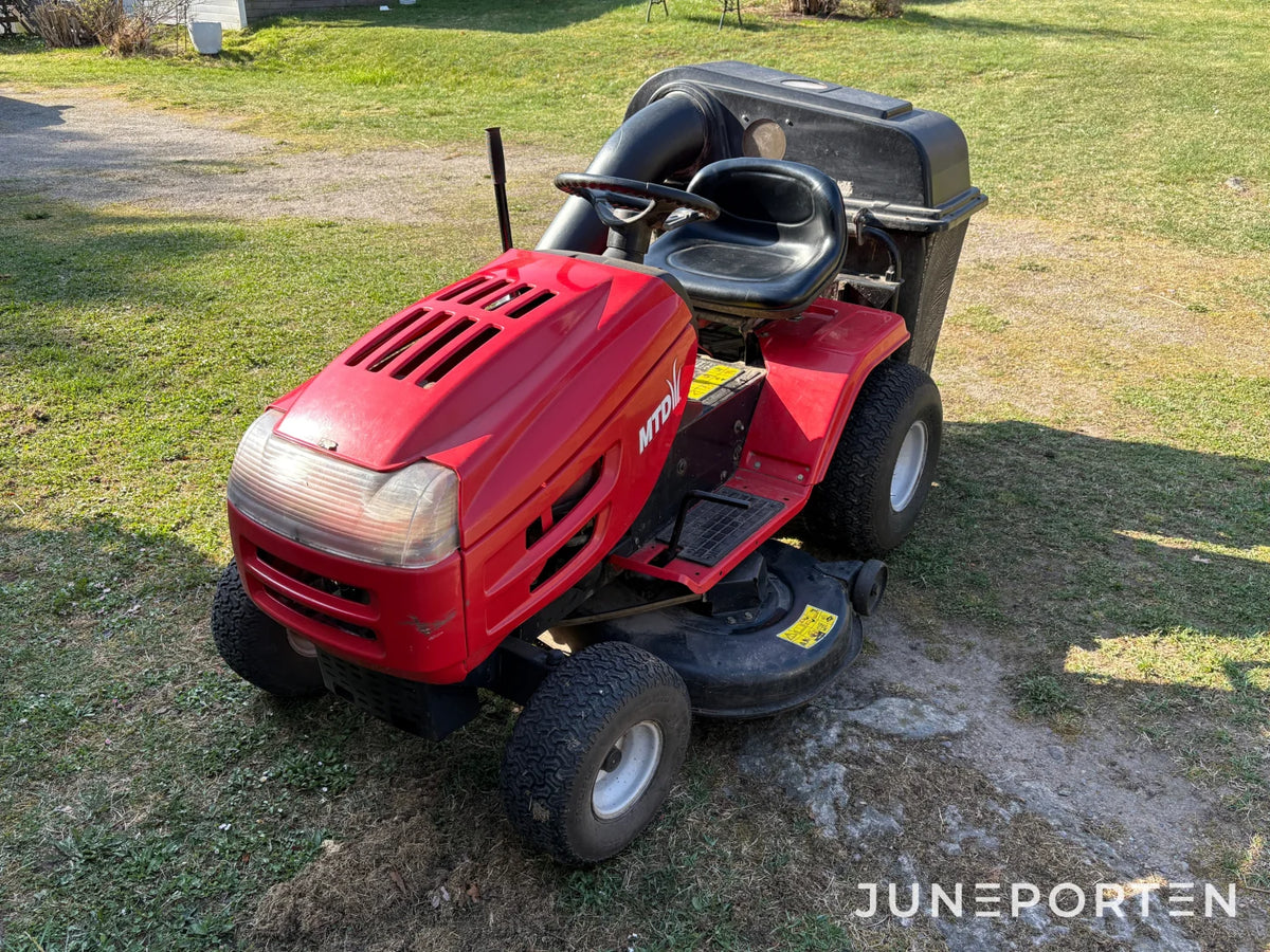 Åkgräsklippare MTD B155