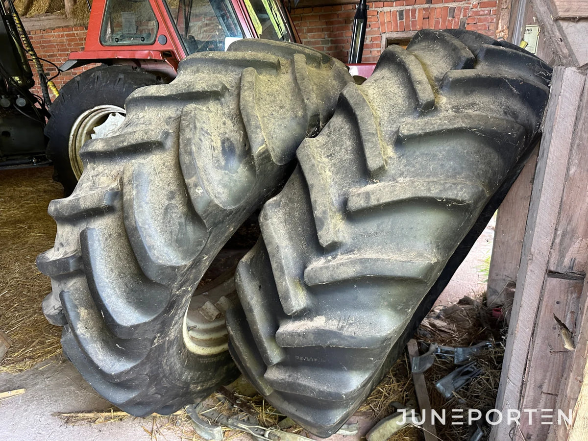 Dubbelmontage Good Year 540 / 65 R 38