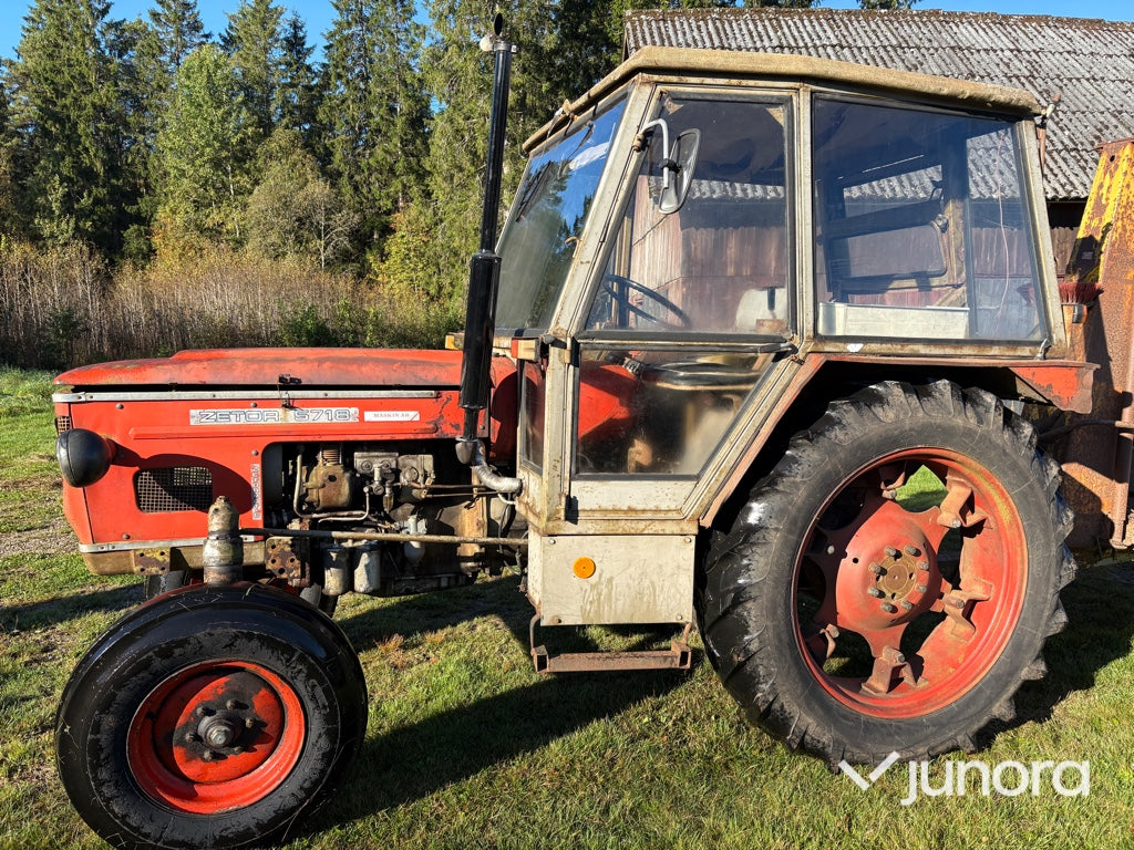 Zetor 5718