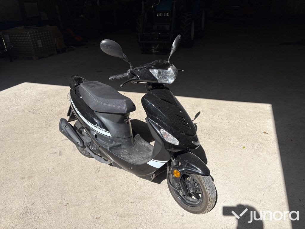 Moped - Drax, Awesome E5