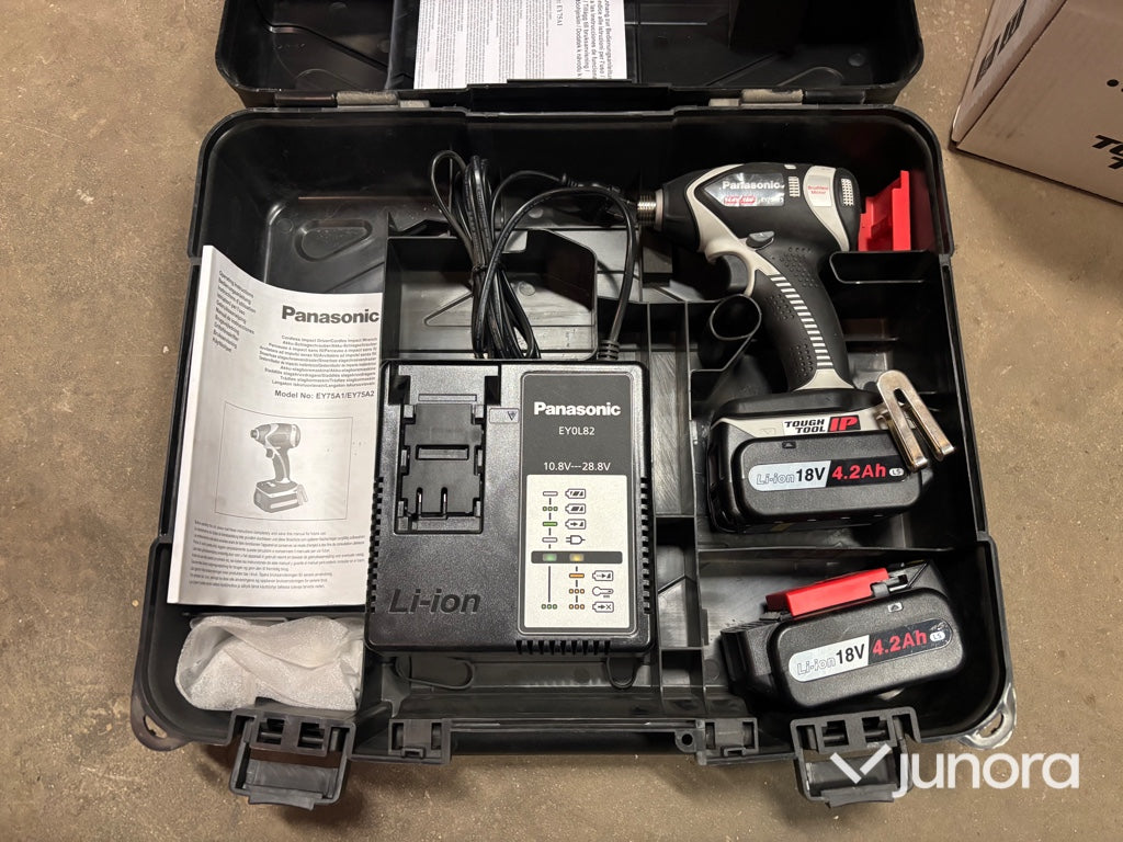Mutterknack - Panasonic, EY 75A1 LS2G, Helt Ny