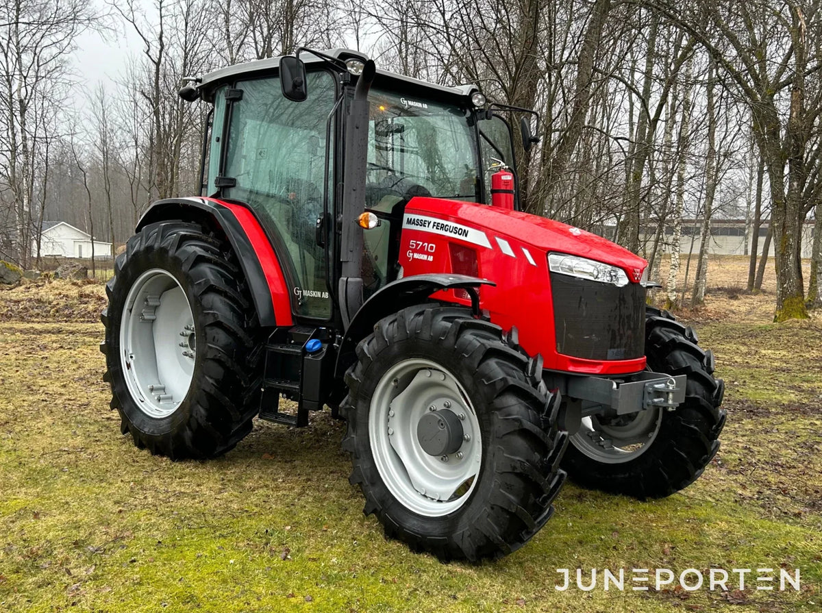 Massey Ferguson 5710