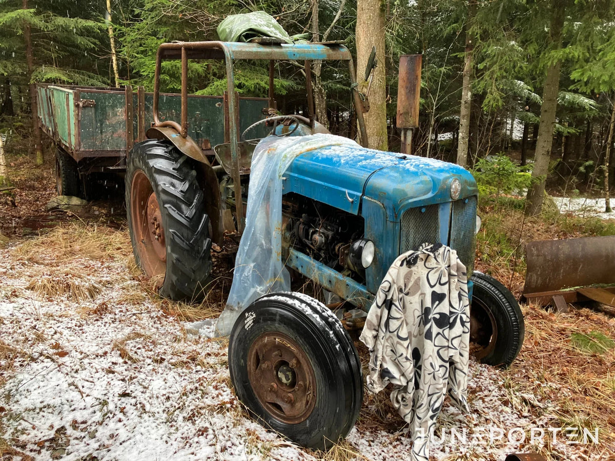 Traktor Fordson Major